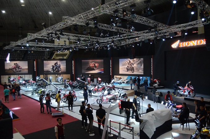 Lebih Dari 90 Ribu Pengunjung Bertransaksi Pada Pameran Sepeda Motor ...