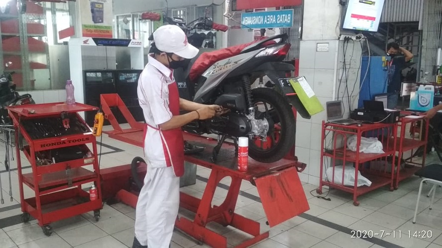 AHASS, Tawarkan Layanan Service Dengan Harga yang Menarik - LensaUtama